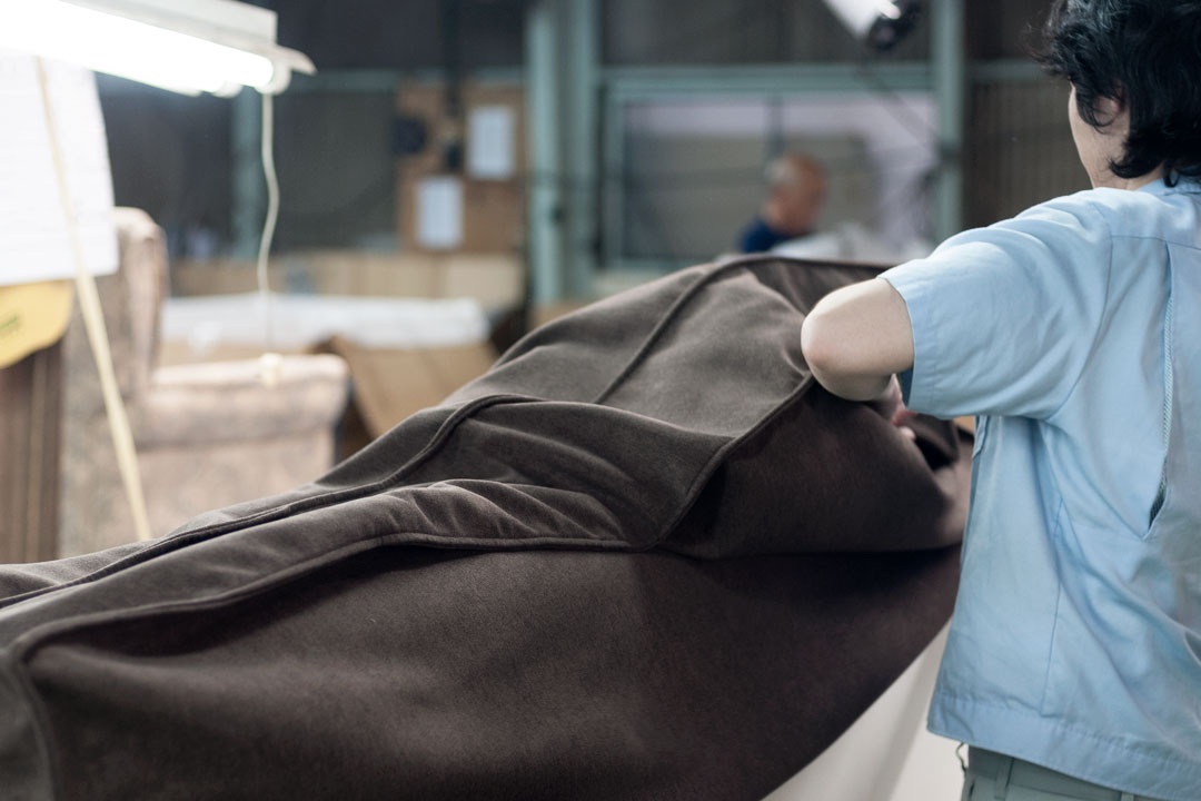 MANI - REMBASSY レンバシー